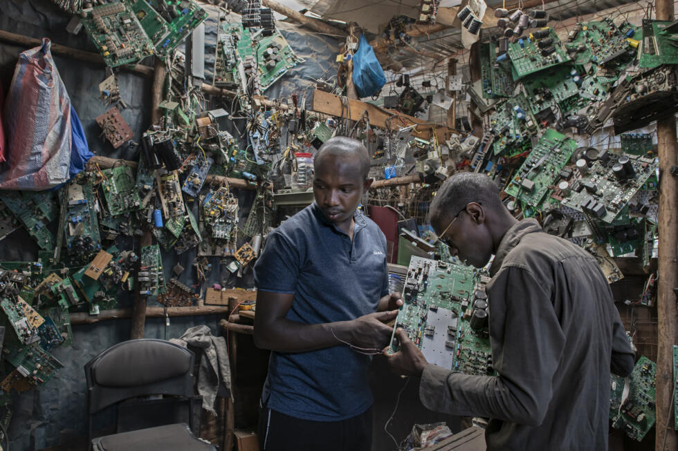 Kenyan innovators turn e-waste to bio-robotic prosthetic