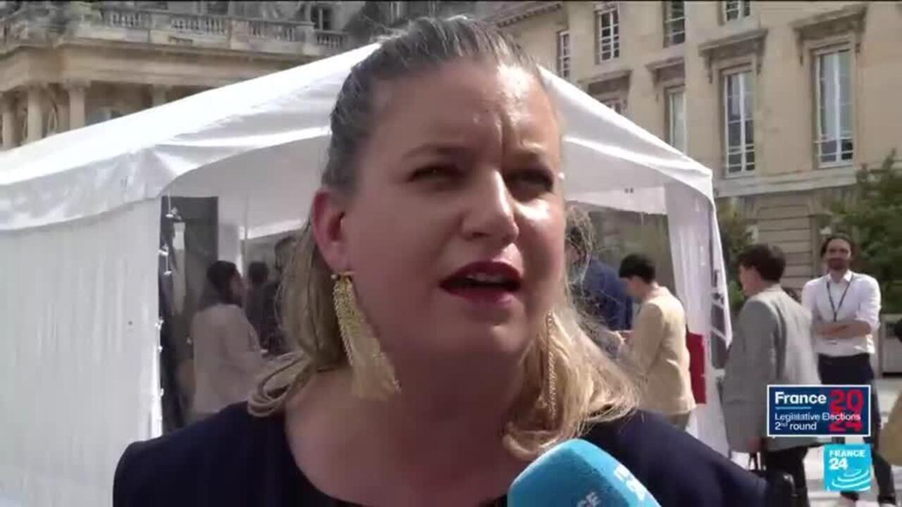 Newly elected French MPs enter into talks to see who can form next ...