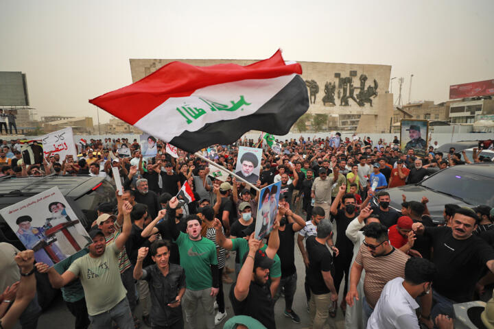 War-scarred Iraq sinks deeper into political crisis