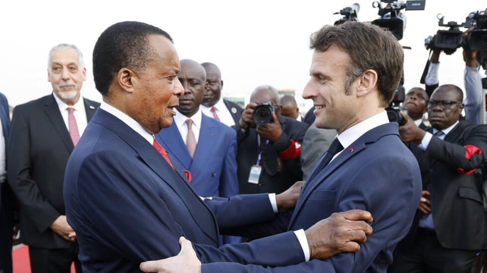Après l'Angola, Emmanuel Macron poursuit sa tournée africaine au Congo ...
