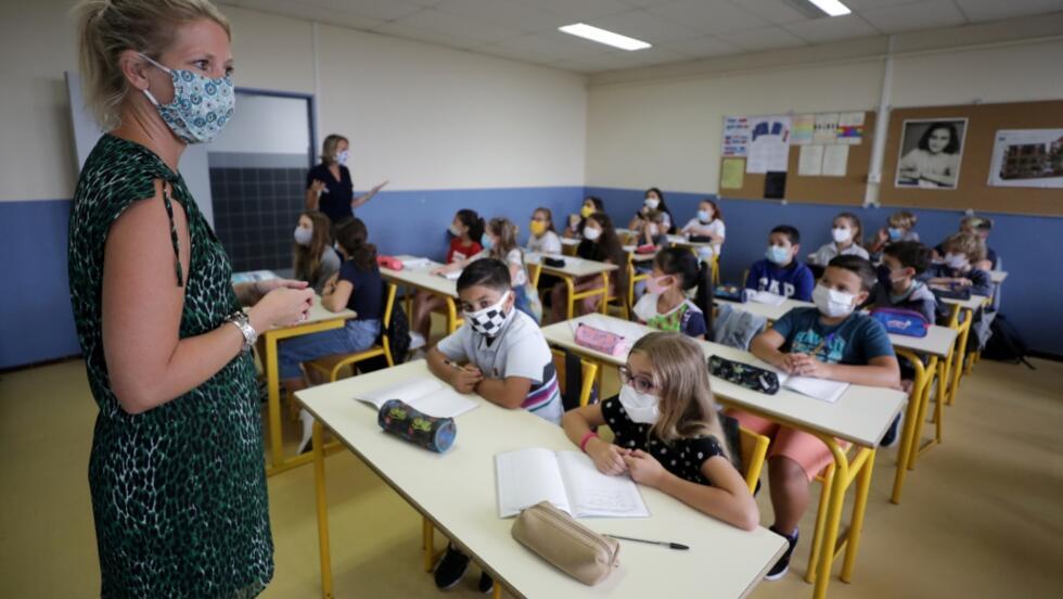 France’s students go back to school amid concerns over Covid-19