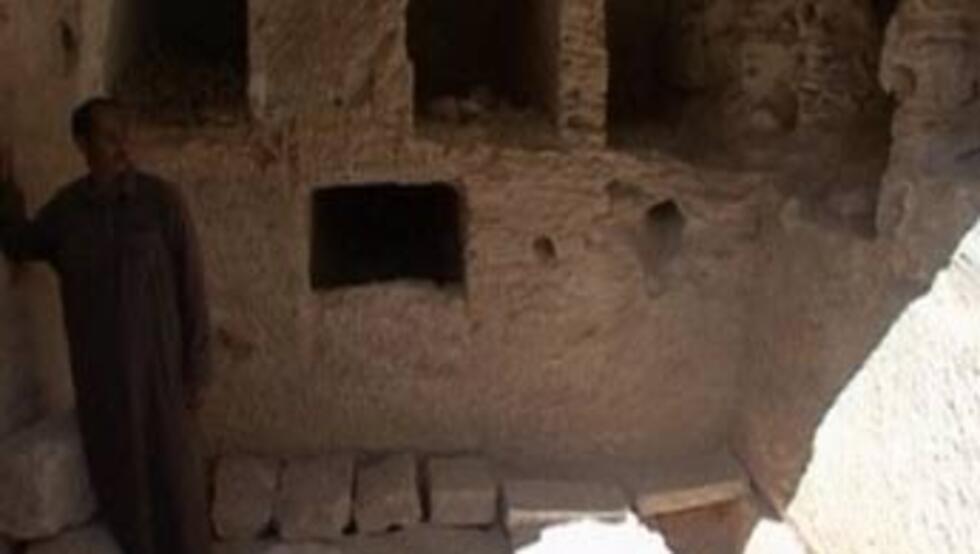 Archaeologists believe they have found Cleopatra's tomb