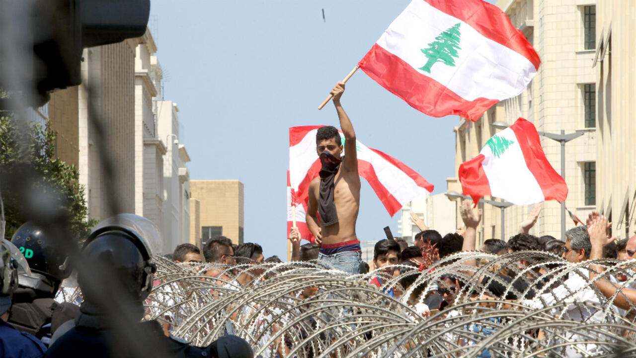 Lebanon’s garbage crisis deepens after weekend of unrest