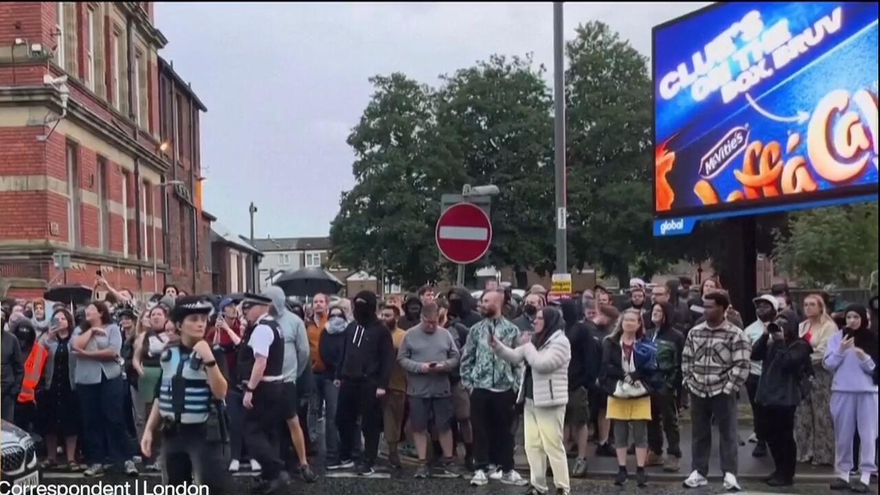 UK riots spread to Sunderland city centre city as police brace for ...