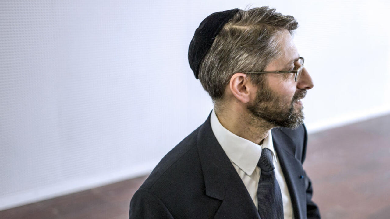 French Jewish leader asks faithful to avoid skullcap for safety