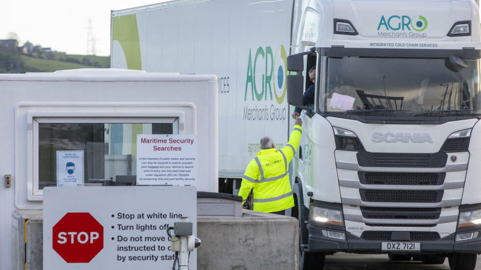 EU offers to ease customs checks on British trade destined for Northern ...