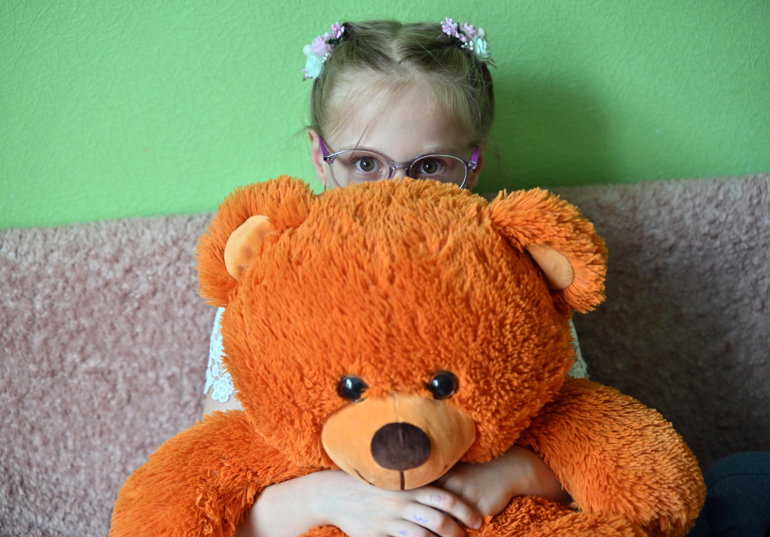 Ukraine's war orphans turn to family to survive