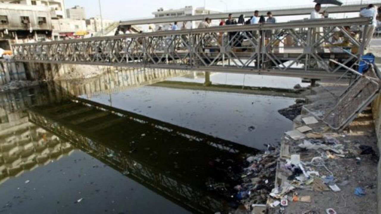 Iraq Basra bomb blast kills at least 19 people