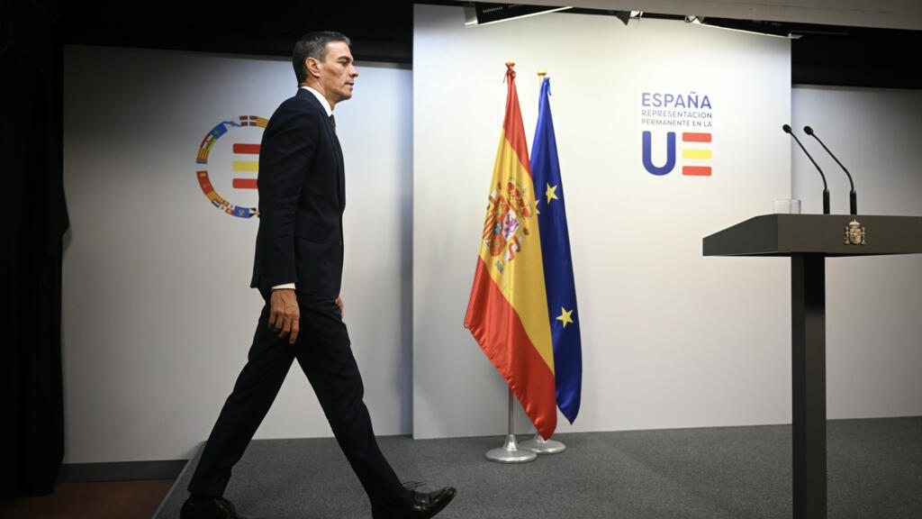 España prevé regularizar a medio millón de inmigrantes, la mayoría ...