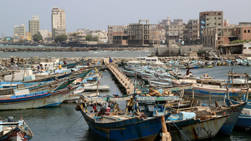 Yemen: los rebeldes empiezan a retirarse de los puertos de Hodeida y ...