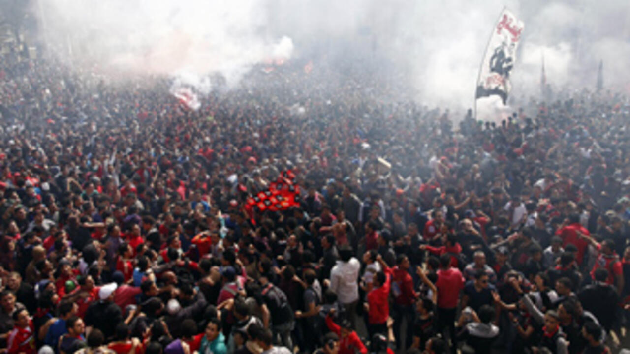 Court ruling on football rioters sparks deadly clashes