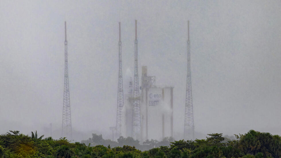 La sonda europea Juice, lanzada con éxito hacia Júpiter y sus lunas heladas