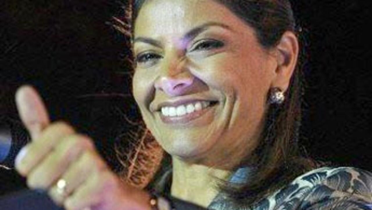 Laura Chinchilla becomes nation's first female president