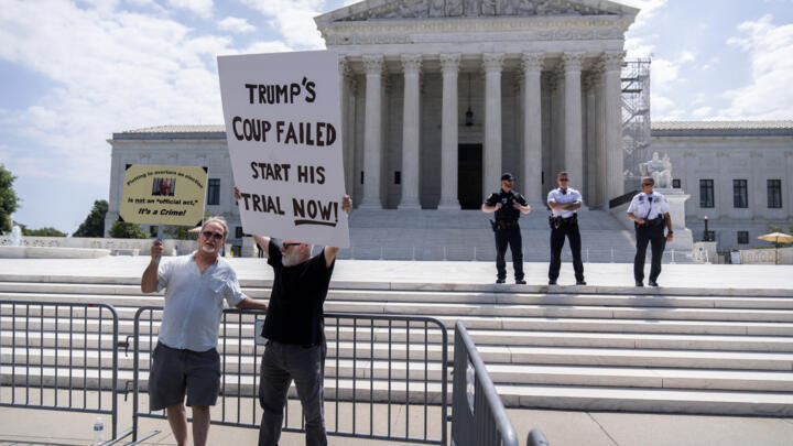 US Supreme Court raises bar for obstruction charges, siding with Jan. 6 rioters