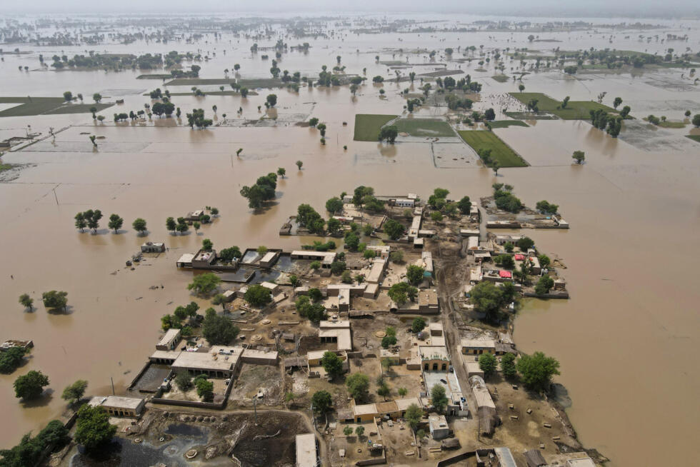 Floods drown hope in Pakistan's impoverished Punjab villages