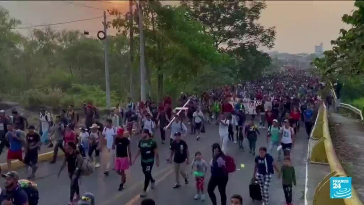 US-Mexico border crisis: Thousands more migrants expected as ...