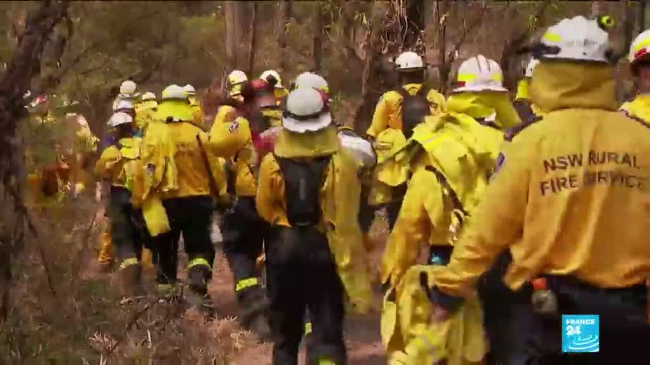 Volunteer firefighters in Australia to be compensated for intense ...
