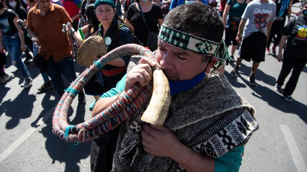 Chile elige a los primeros candidatos indígenas de su historia