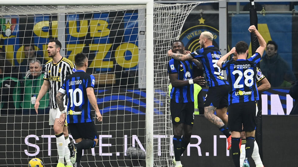 Inter beat Juve to take control of Serie A title tussle