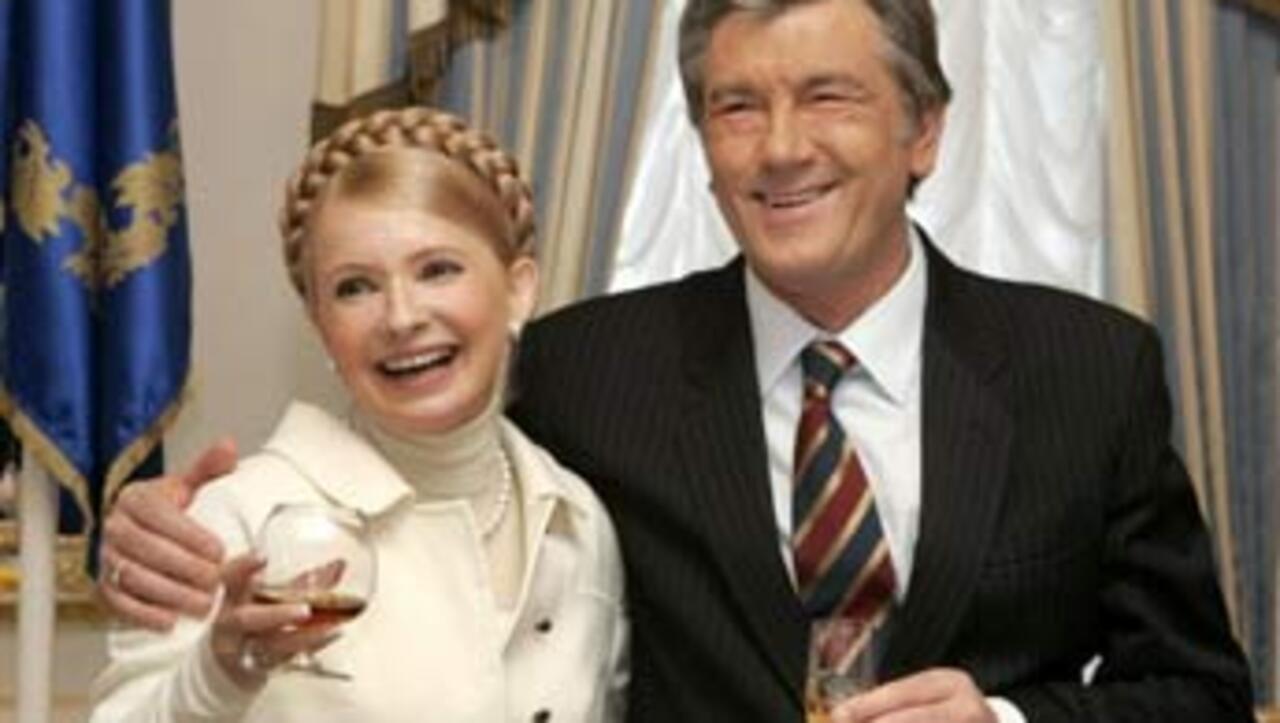 Iouchtchenko accuse Timochenko de "haute trahison"