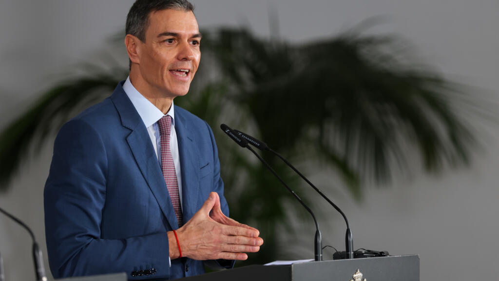 Sánchez le pidió a Delcy Rodríguez liberar a más presos políticos en ...