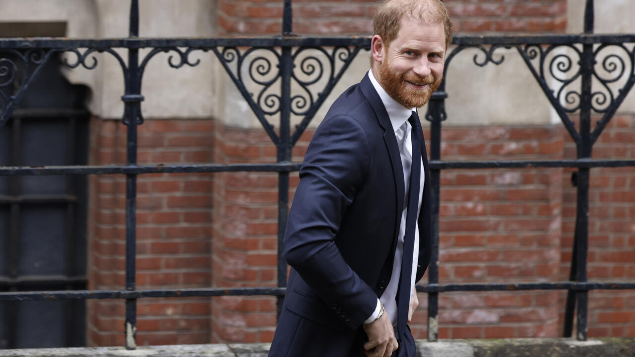 Harry arrives at London court for latest battle against UK newspaper
