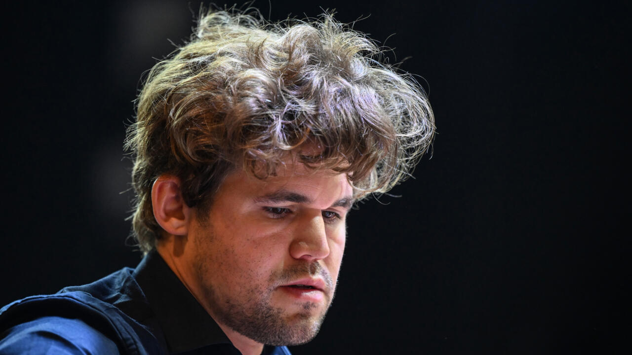 Magnus Carlsen and chess federation agree on new world championship