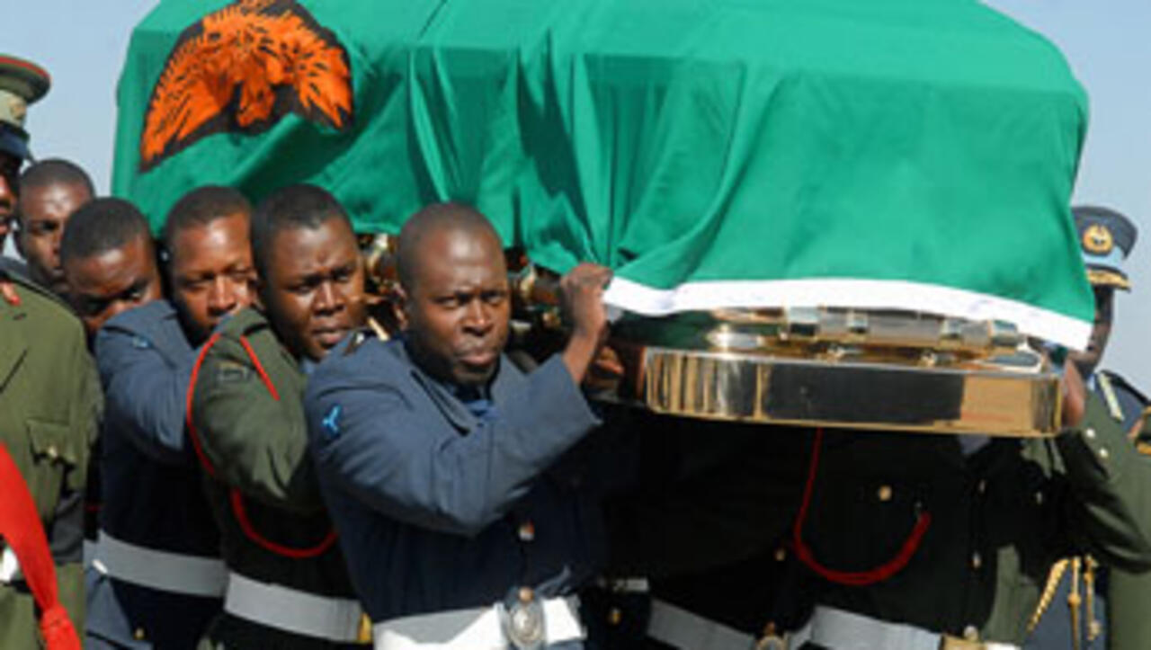 Mourners flock to see Zambian president's coffin