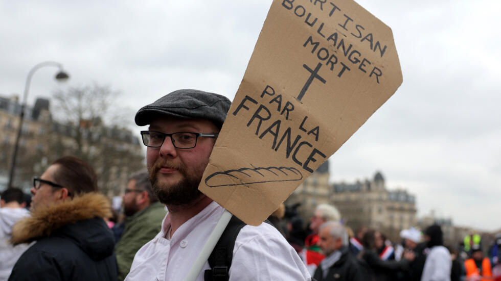 French bakers protest as beloved baguette faces threat from rising costs