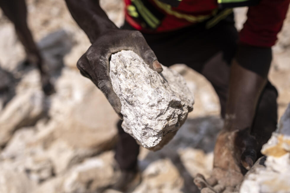 Nigeria's lithium mining Eldorado sparks concerns