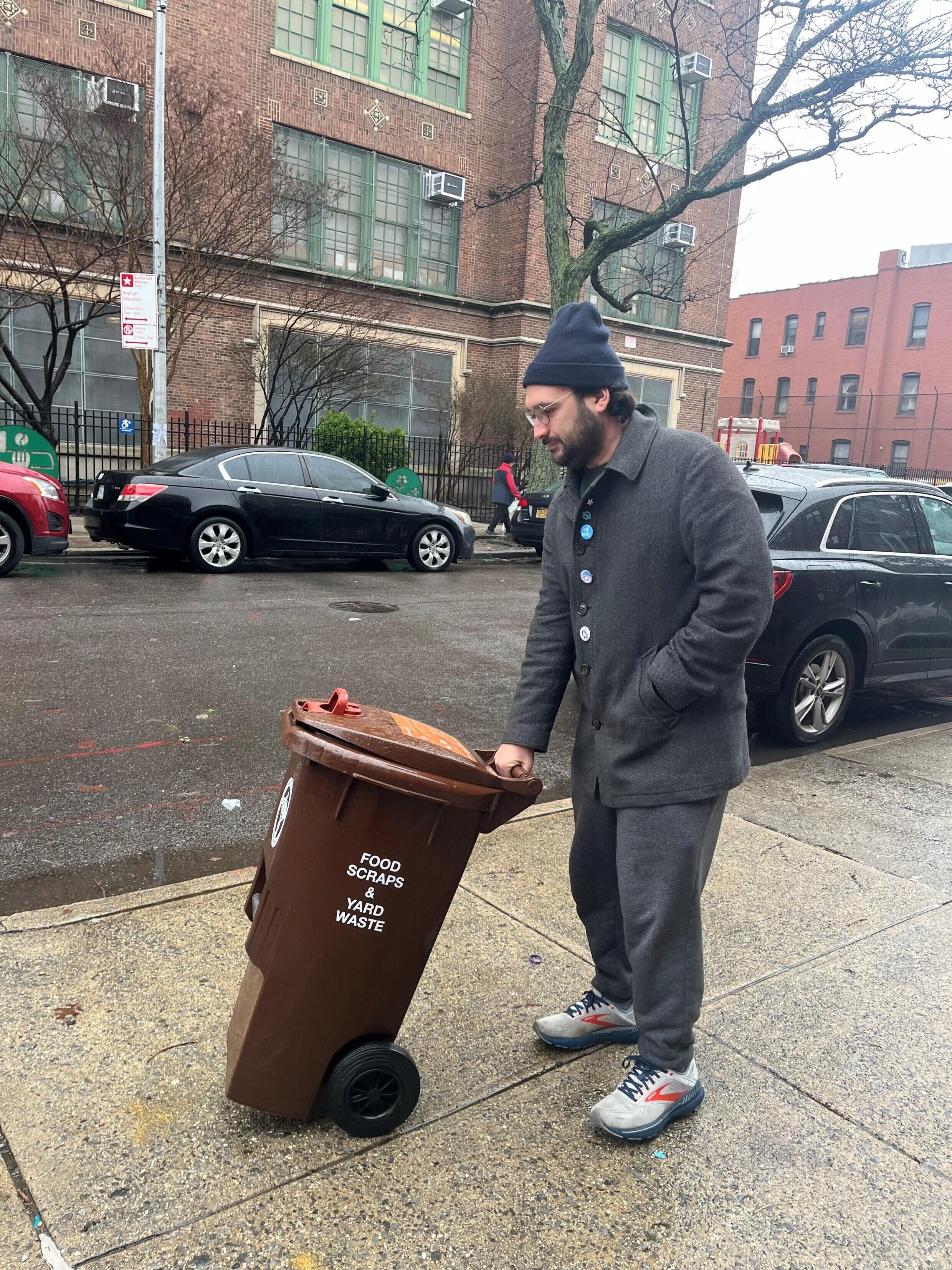 New York's new composting plan is ambitious - but controversial