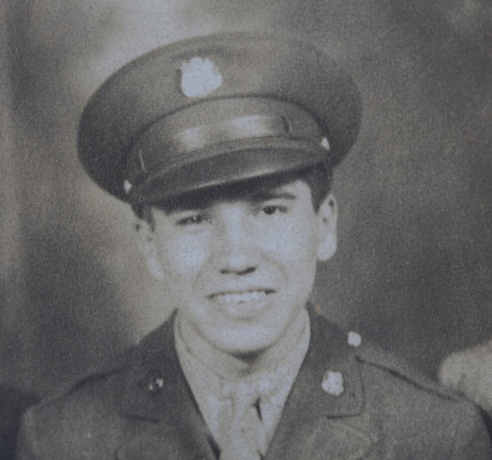 Charles Norman Shay, the Native American veteran who tended to the ...