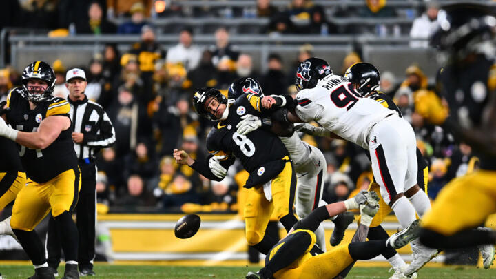 Rodgers misery as Texans rout Steelers to advance in NFL playoffs