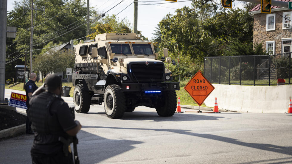 Escaped murderer steals rifle, outwits huge US manhunt