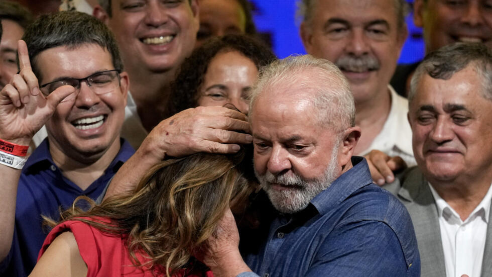 De la prison au palais présidentiel : le retour de l'insubmersible Lula