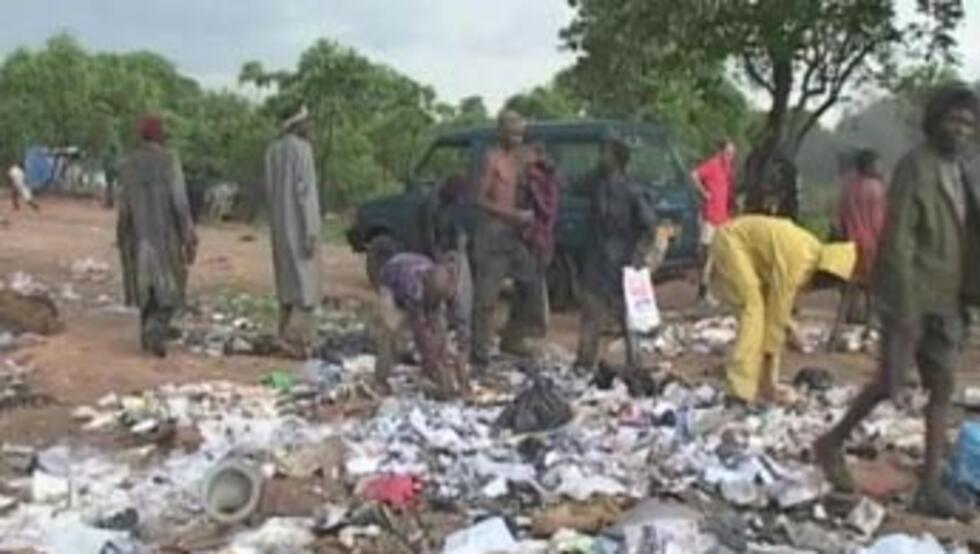 Struggling to survive as a country crumbles