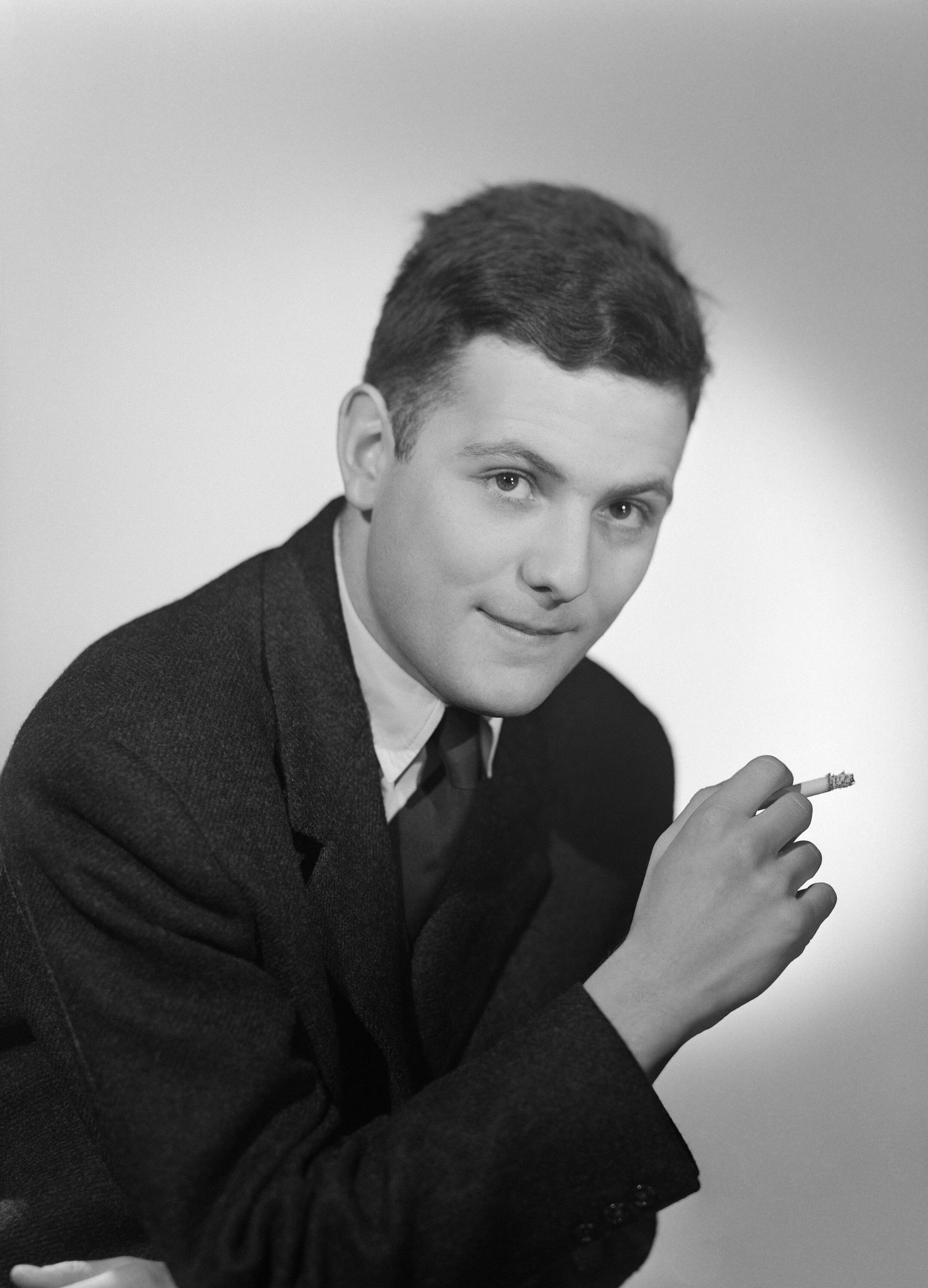 Le monde de la culture dit "adieu" à Philippe Sollers, mort à 86 ans