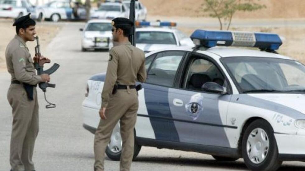 Two Saudi policemen shot dead in Riyadh