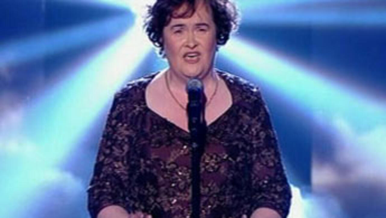 Surprise hit Susan Boyle makes it to talent show final