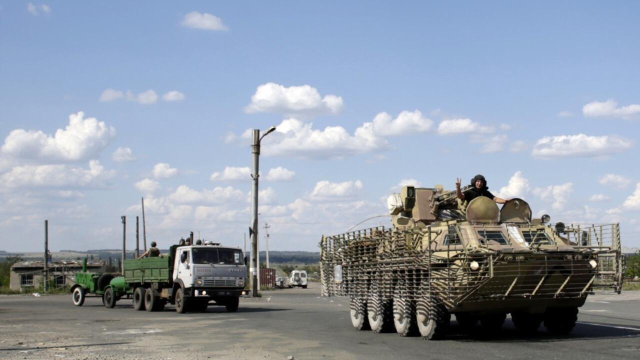 Clashes as Ukraine forces close in on rebel-held Donetsk