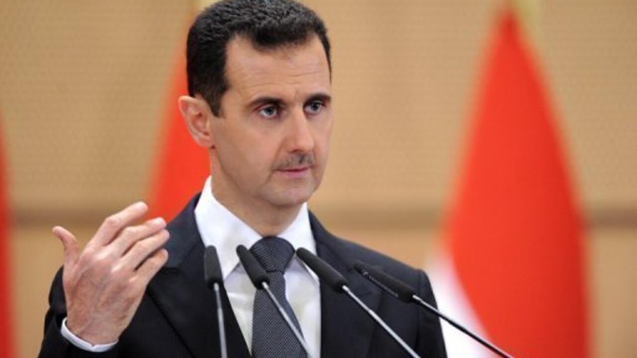 Emerging powers urge Assad to listen to protesters