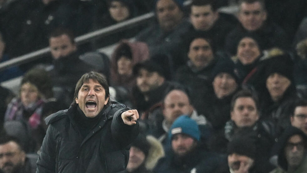 Conte nears exit door as Spurs trophy drought lengthens