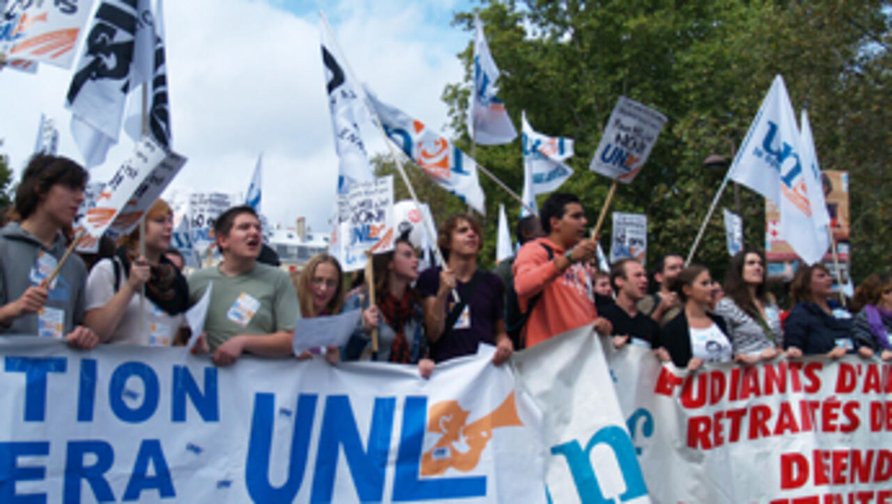 French unions hail protests a success but govt says numbers are 'down'