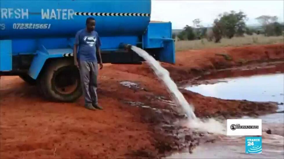 Patrick Kilonzo Mwalua, el hombre que lleva agua a los animales ...