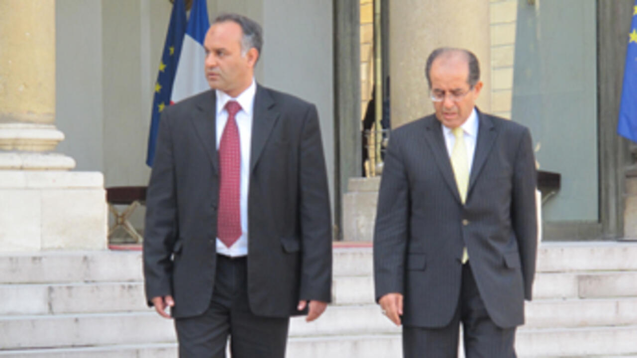 France formally recognises Libyan rebels' authority - France 24