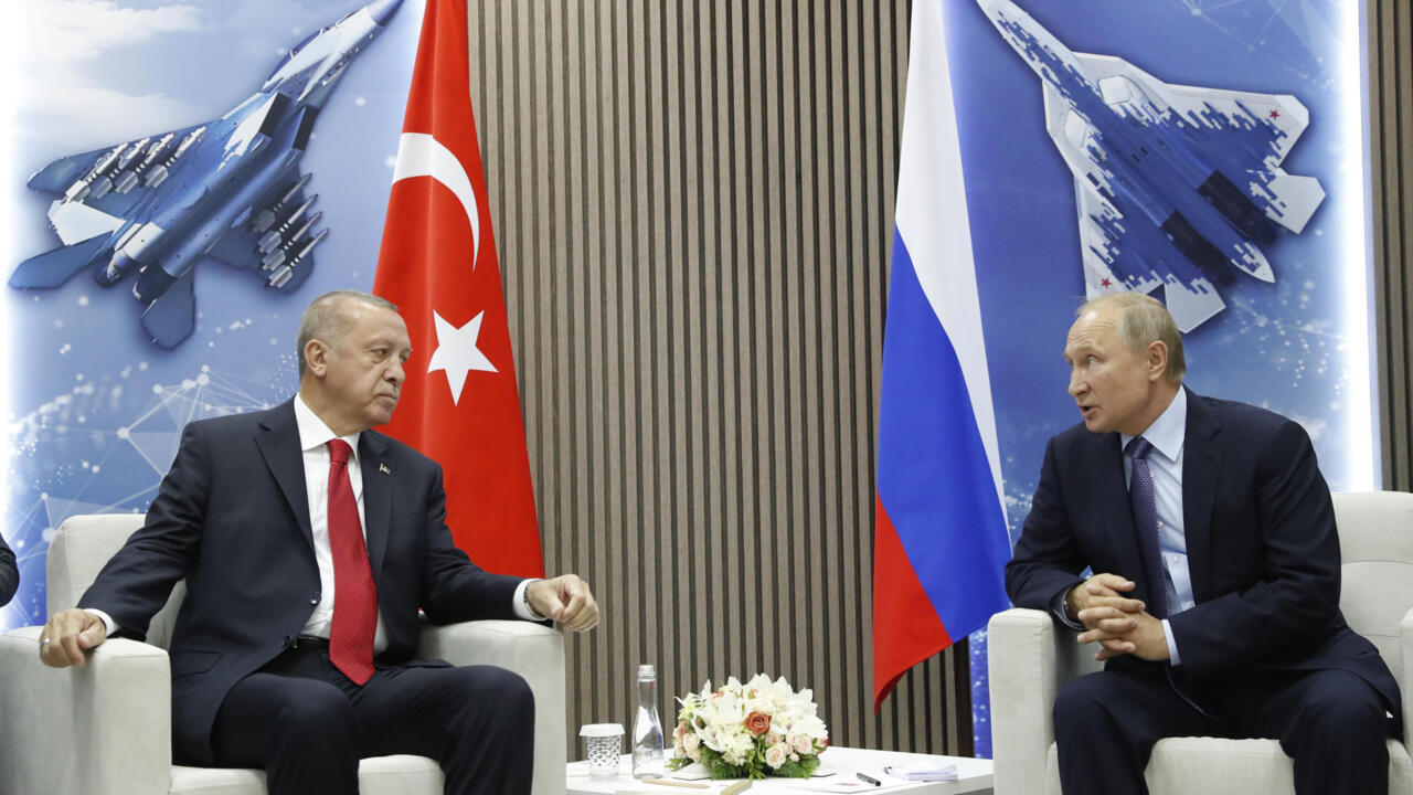 Russia, Turkey agree on steps to ease tensions in Syria's Idlib