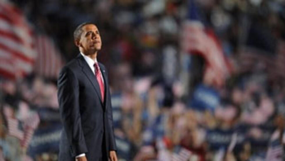 Obama's fiery speech launches campaign
