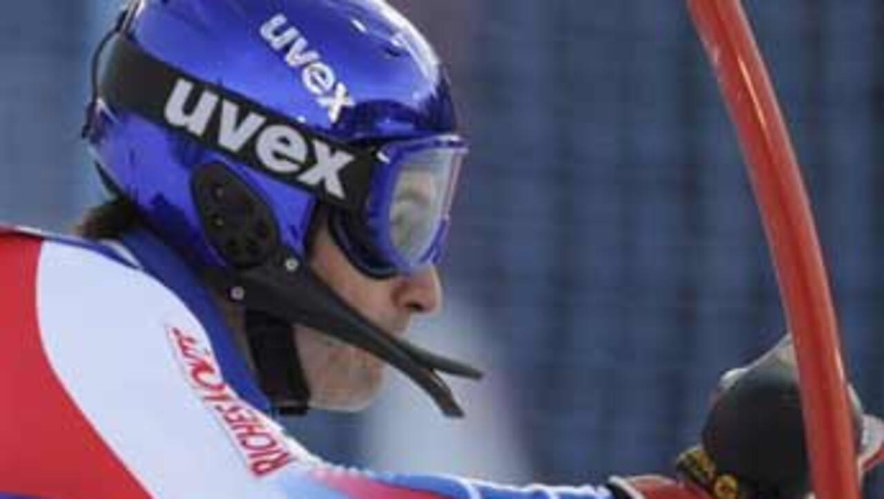 Grange takes first slalom of the season - France 24