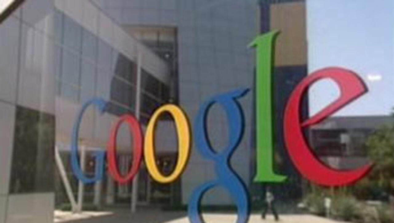 'Google phone' makes its debut