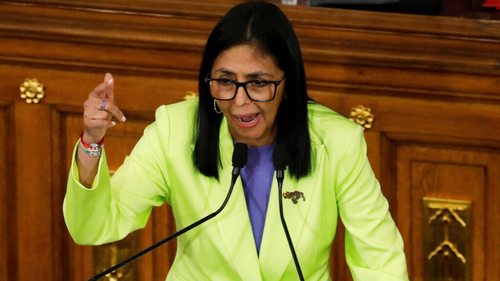 Director de la CIA se reunió con Rodríguez, mientras Machado entregaba ...